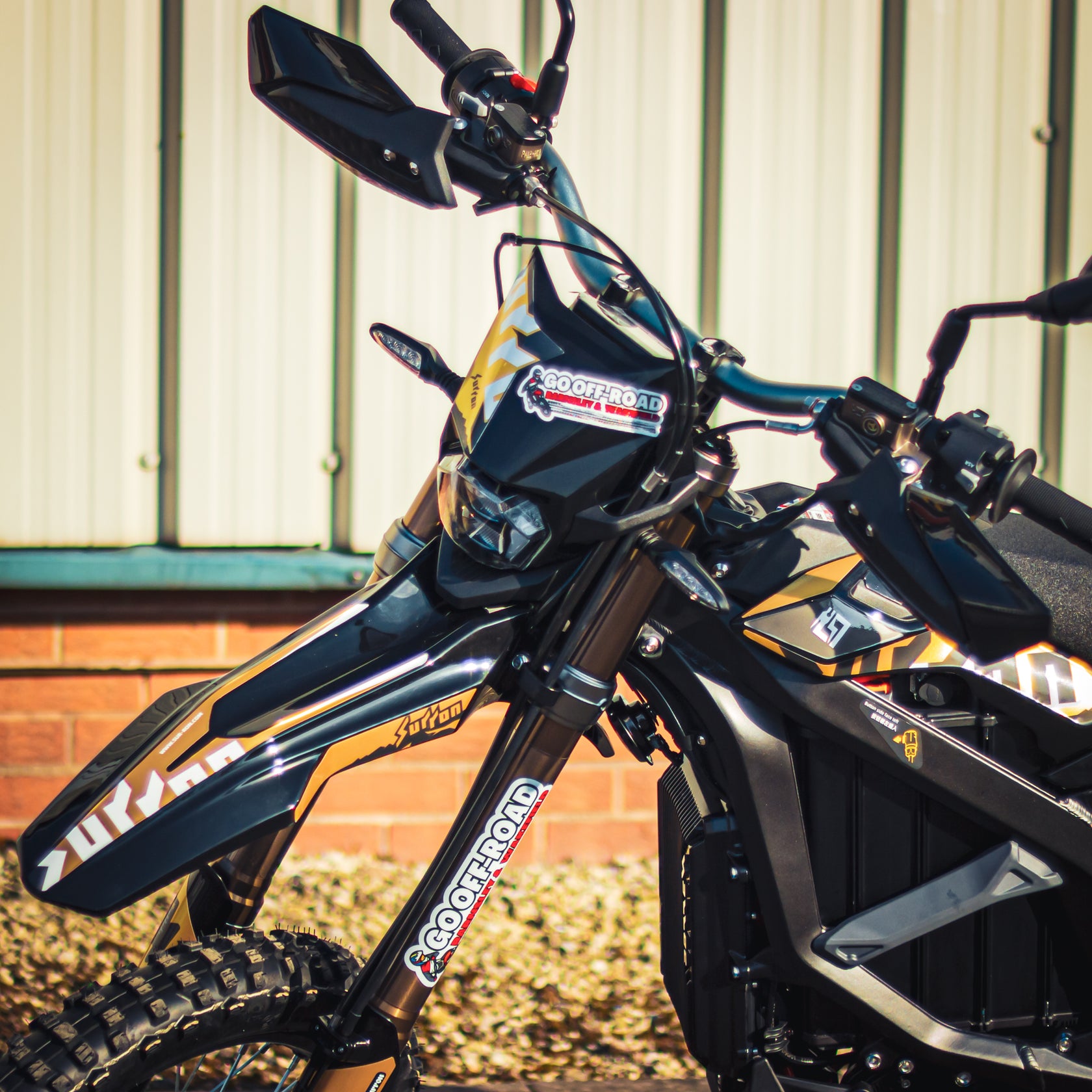 SUR RON ULTRA BEE T 2025 ROAD LEGAL – Go Off Road Barnsley