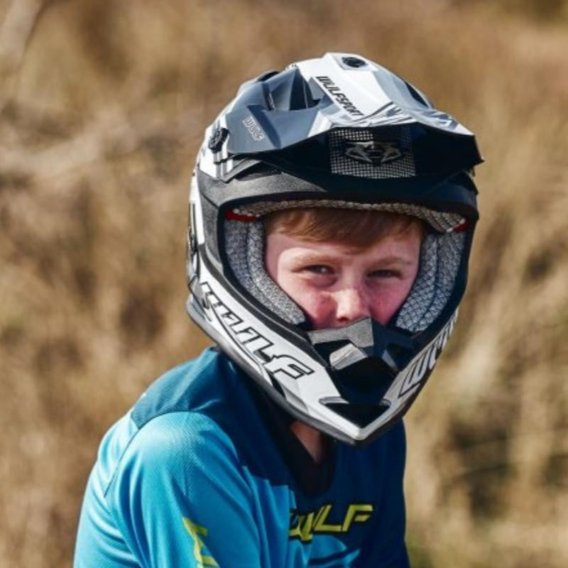 REVVI Kids MTB Helmet Full Face – Go Off Road Barnsley